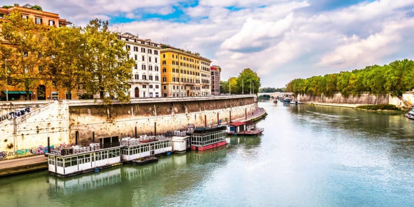 The Tiber River in Rome – Bridges, Interesting Facts, Cruises