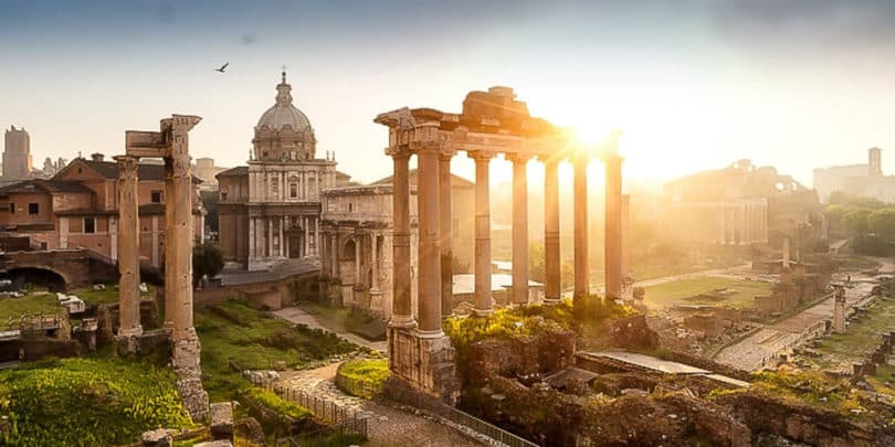 Rome Sightseeing Tour at Sunrise with a Private Guide