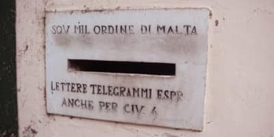 Knights of Malta Keyhole: Aventine Hill View of St Peter’s