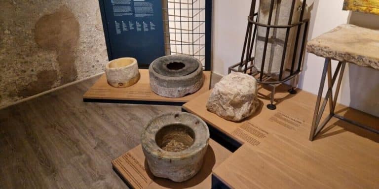 Mamertine Prison Rome: Tickets, Interesting Facts, Opening Hours