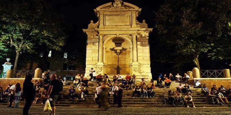 Trilussa Square in Rome: history, fountain, statue, how to find