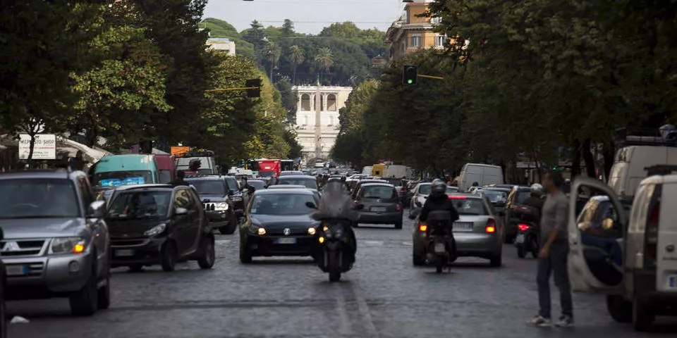 What is the Best Area to Stay in Rome? Tips from a Local Expert