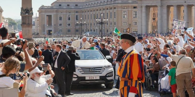 Who Protects the Pope All about the Vatican Military🎖️