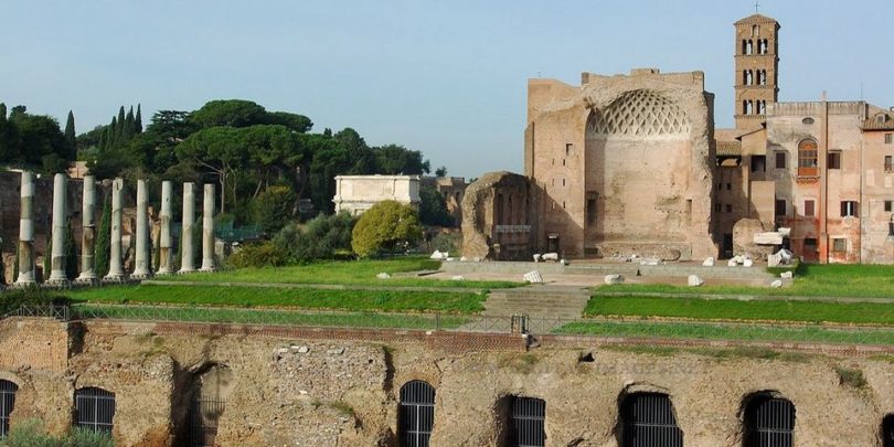 Aventine Hill: what to see, seven hills of Rome, legend about Romulus ...